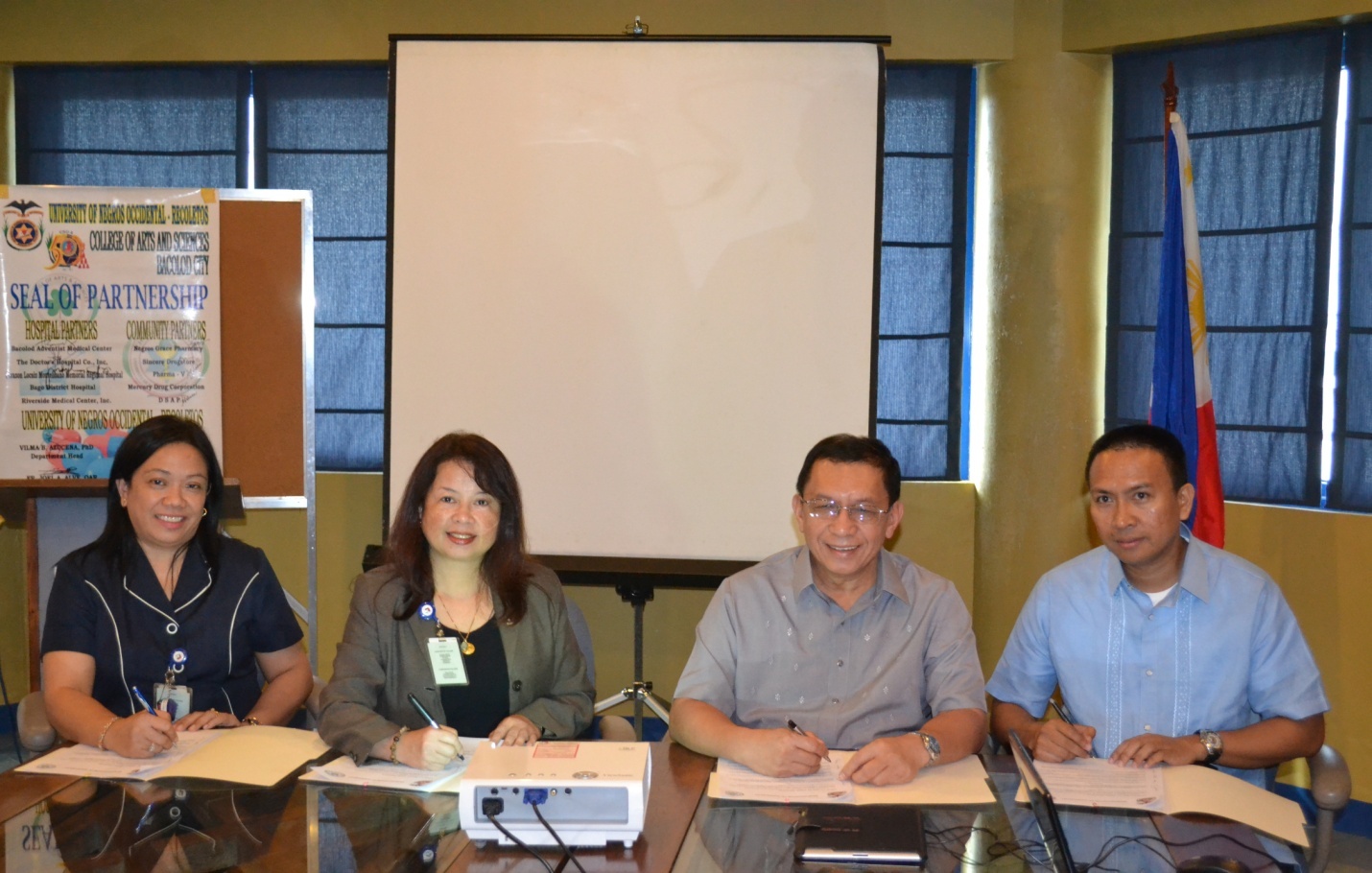 UNO-R Partners with Riverside Medical Center – University of Negros ...