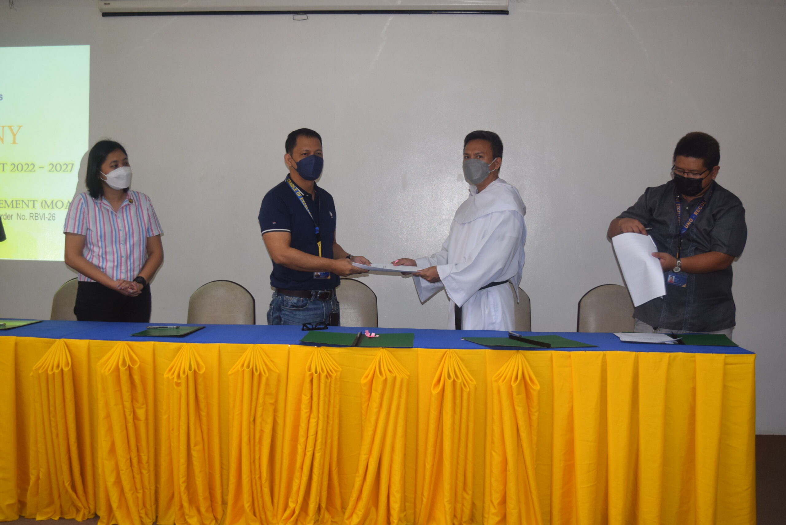 UNO-R AND UNOFELA INK CBA 2022-2027 – University of Negros Occidental ...